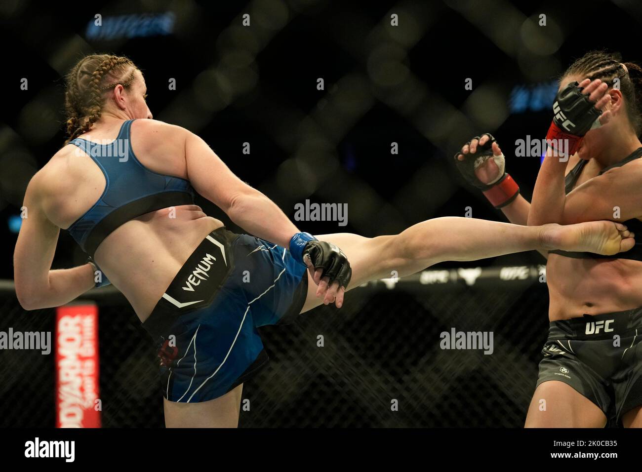 LAS VEGAS, NV - September 10: Melissa Martinez and Elise Reed meet in ...