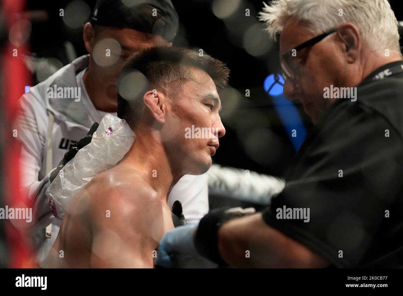 LAS VEGAS, NV - September 10: Chad Anheliger (L) and Alatengheili (R ...