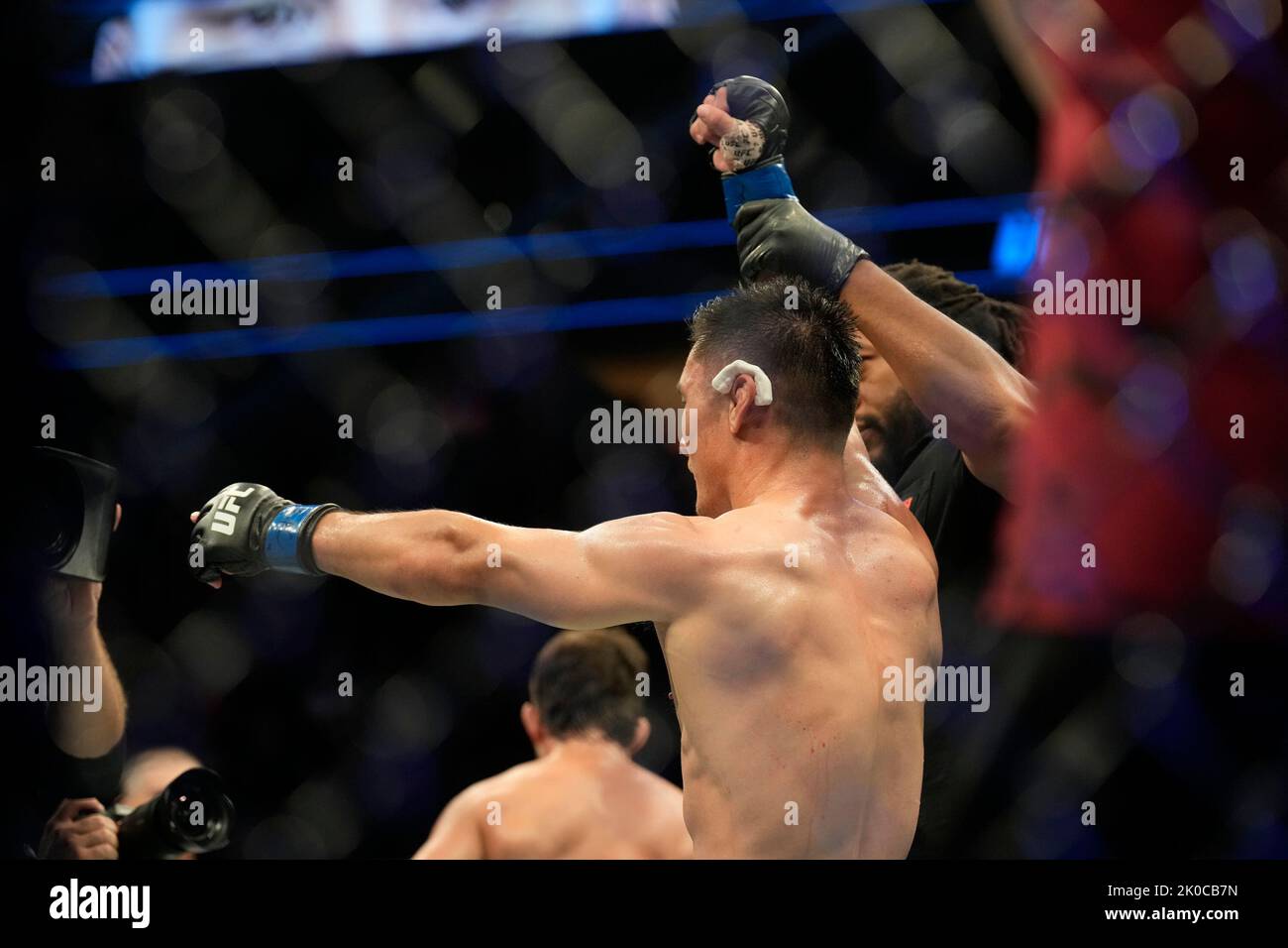LAS VEGAS, NV - September 10: Chad Anheliger (L) and Alatengheili (R ...