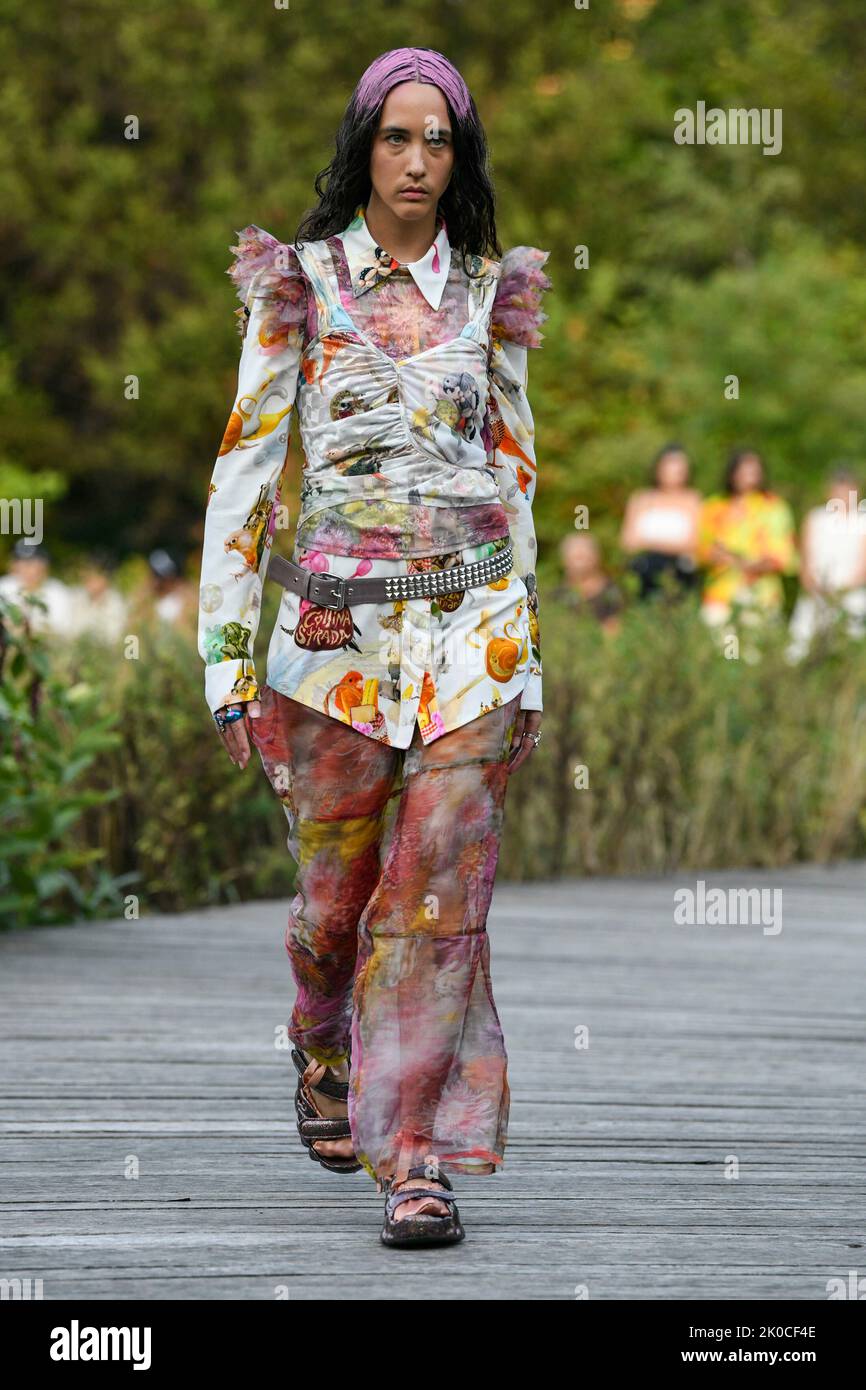 New York, USA . 10th Sep, 2022. COLLINA STRADA SS23 runway during ...