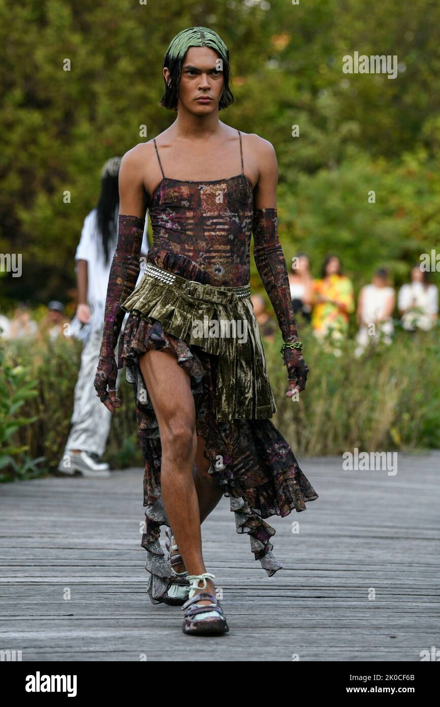 New York, USA . 10th Sep, 2022. COLLINA STRADA SS23 runway during ...