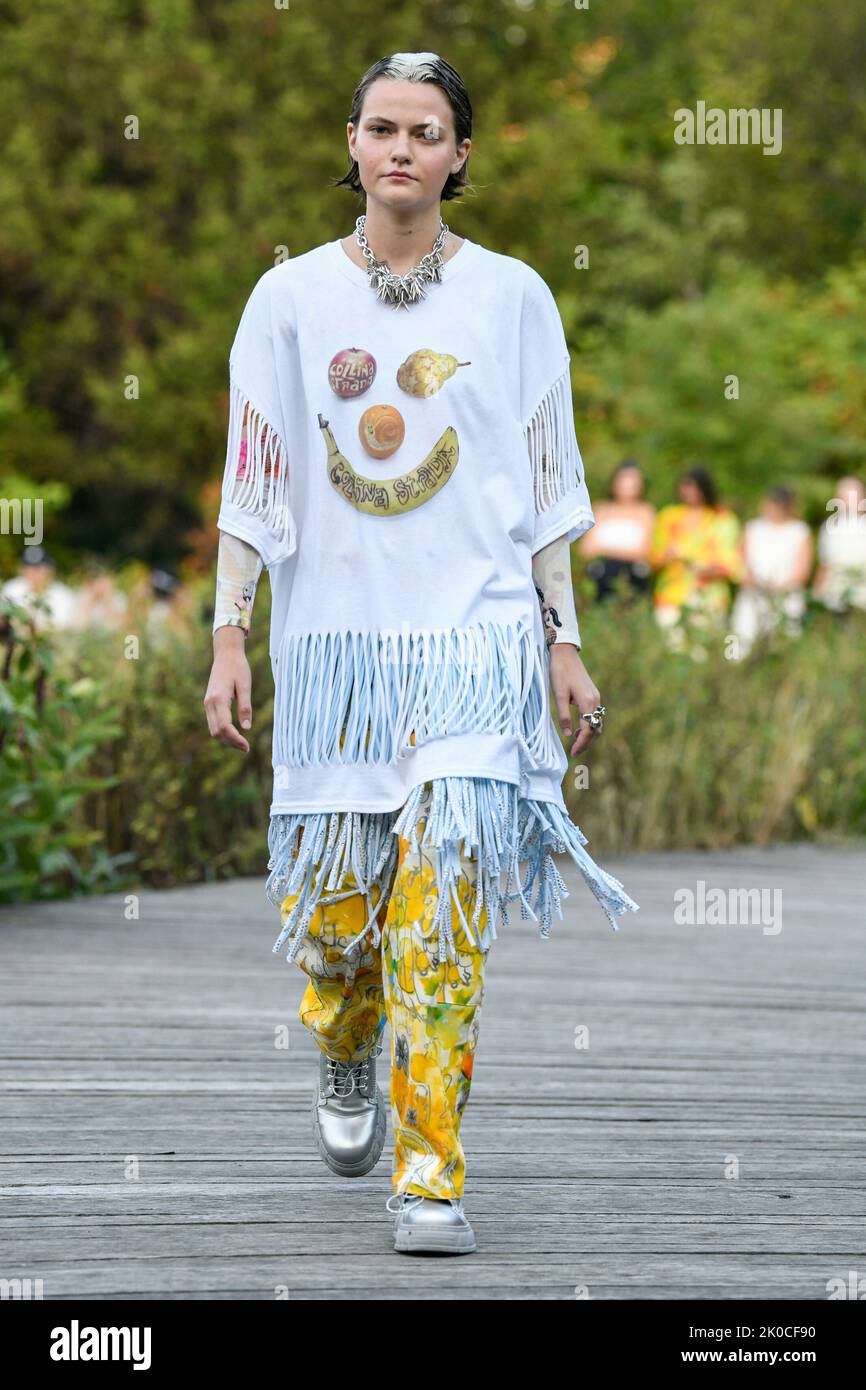 New York, USA . 10th Sep, 2022. COLLINA STRADA SS23 runway during ...