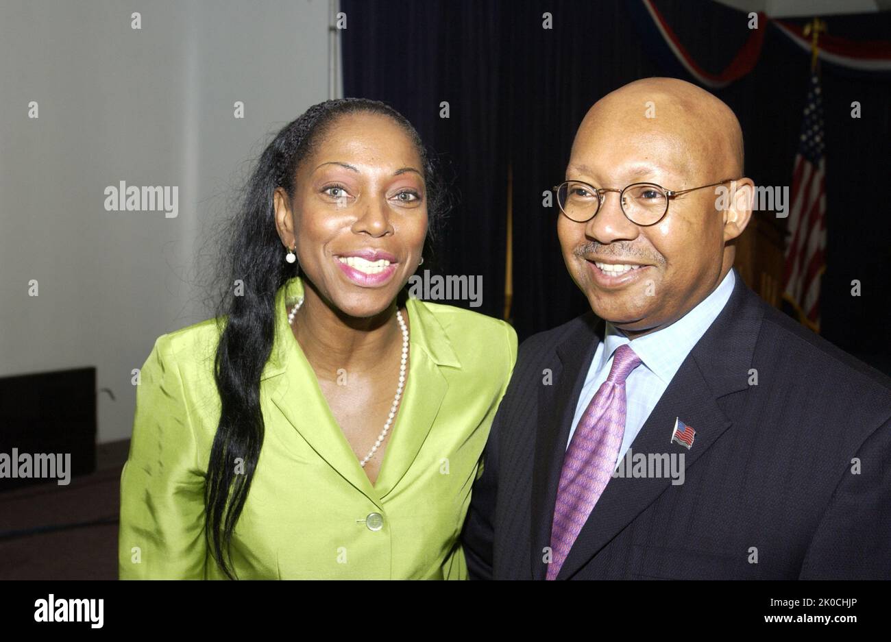 Deputy Secretary Alphonso Jackson with Alpha Kappa Alpha Delegation ...