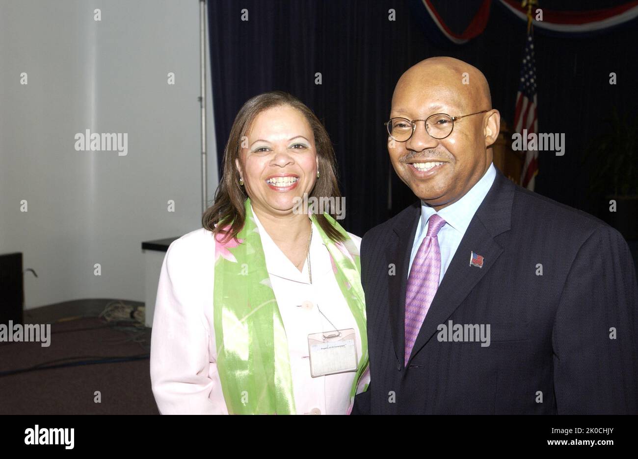 Deputy Secretary Alphonso Jackson with Alpha Kappa Alpha Delegation ...