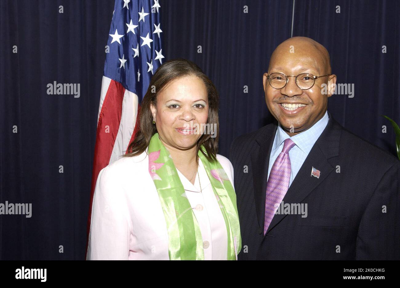 Deputy Secretary Alphonso Jackson with Alpha Kappa Alpha Delegation ...