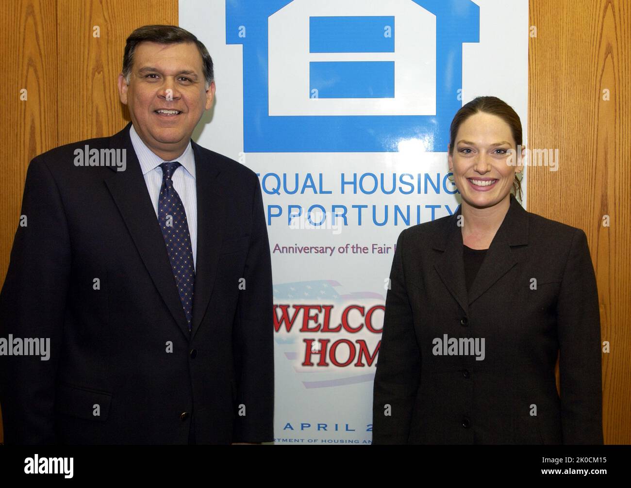 Secretary Mel Martinez with Fair Housing and Equal Opportunity Staff ...