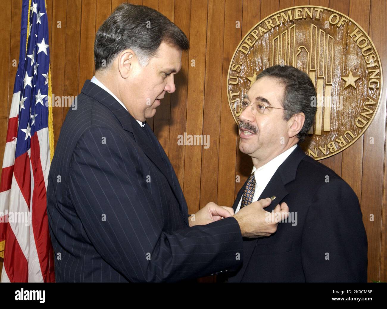 Secretary Mel Martinez with Frank Vaccarella. Secretary Mel Martinez ...