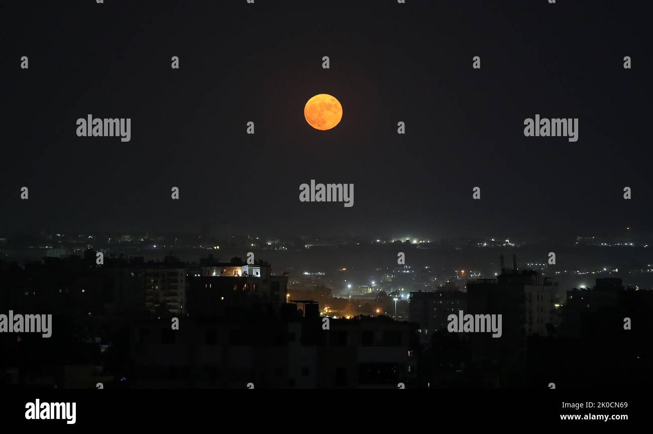 Cairo, Egypt. 10th Sep, 2022. A full moon is seen over Cairo, Egypt ...