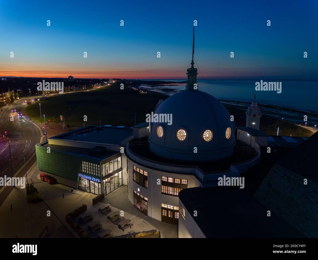 Uk sunset whitley bay hi-res stock photography and images - Alamy