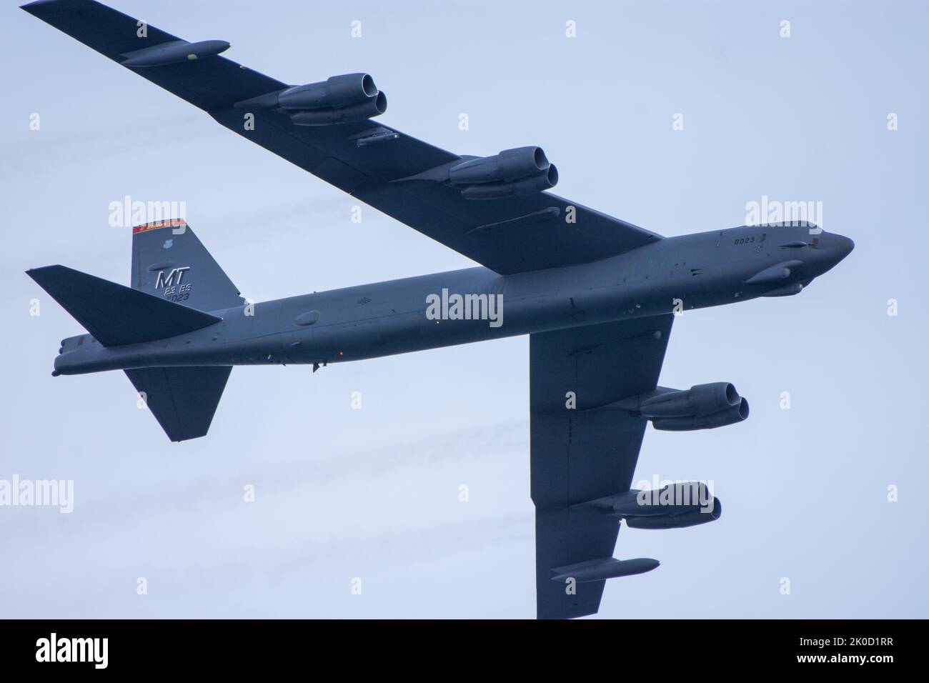 B52 Stratofortress in flight Stock Photo - Alamy