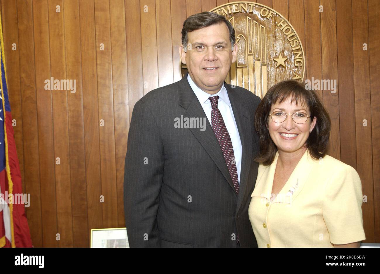 Secretary Mel Martinez with Terlsa Jacobs, Pat Christianson, Percy ...