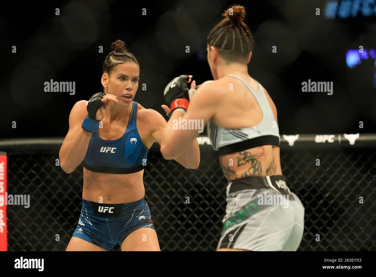 Norma dumont l and danyelle wolf r hi-res stock photography and images ...