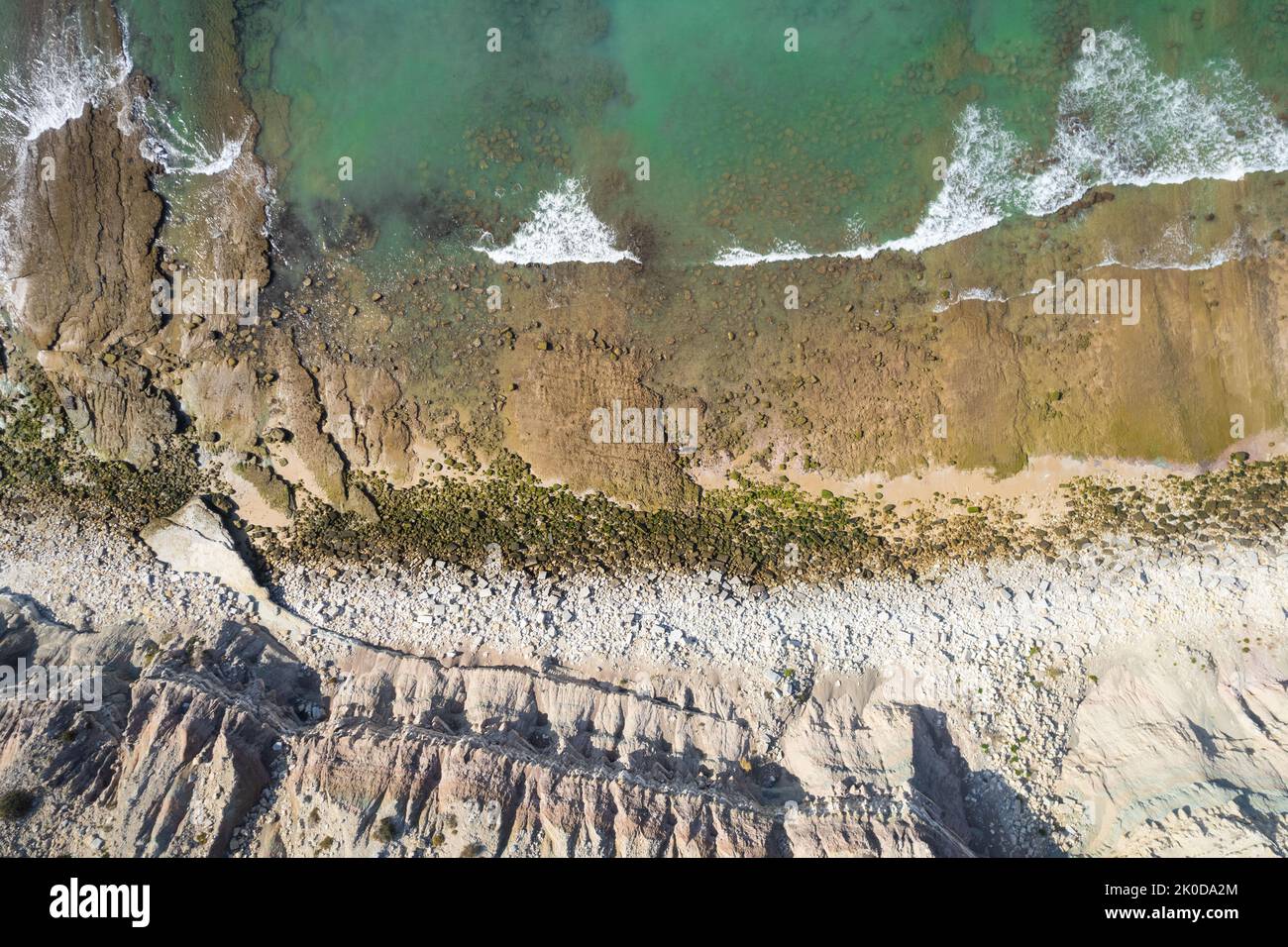 Beach and waves from top view. Turquoise water background from top view ...