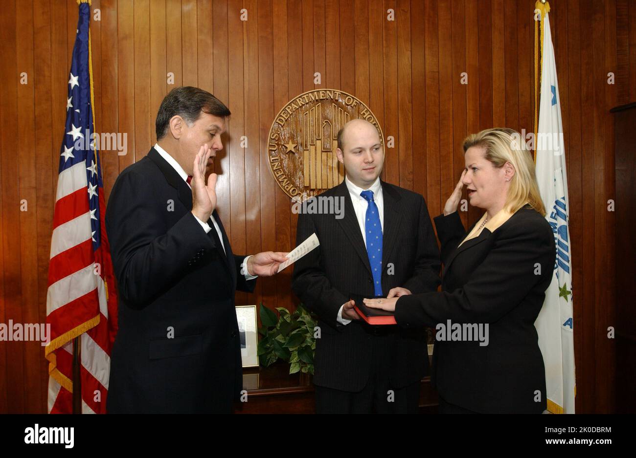 Swearing-In Ceremony for Diane Tomb, Assistant Secretary for Public ...