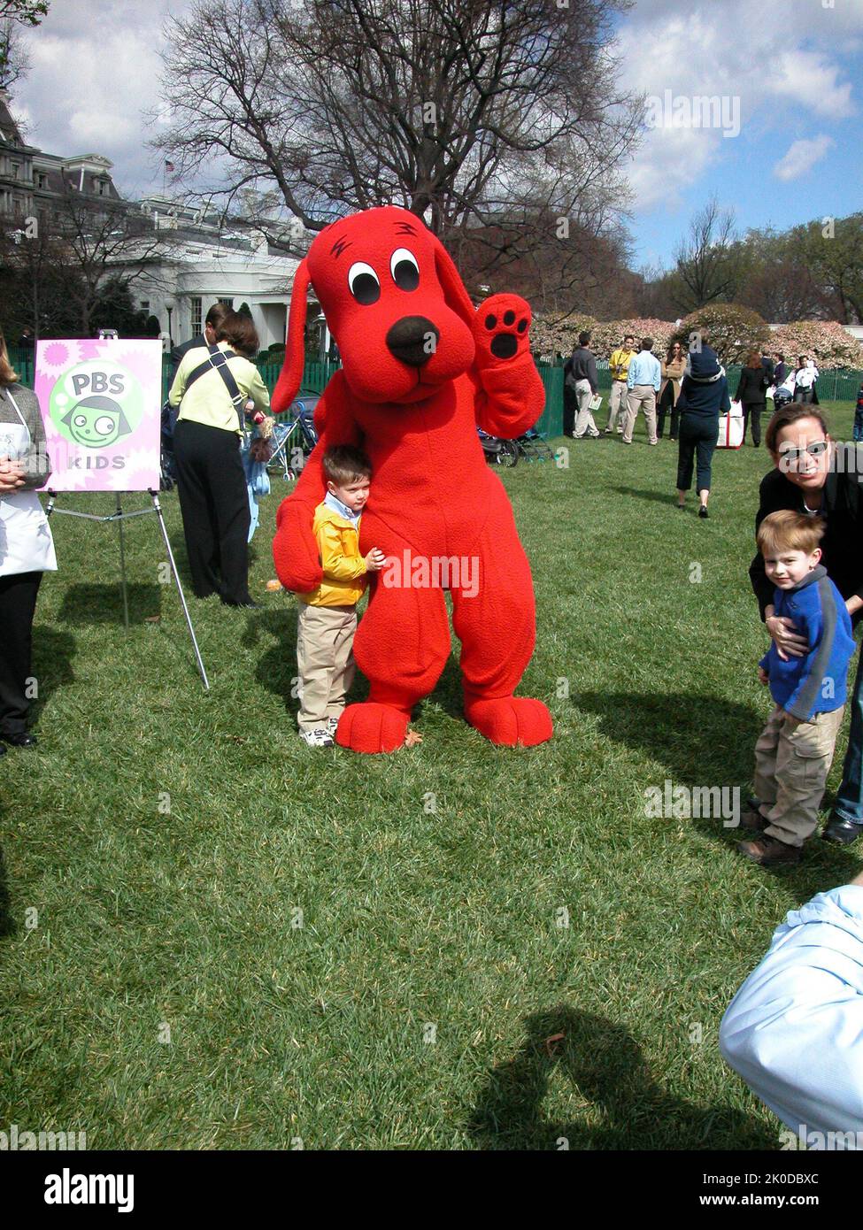 Secretary Mel Martinez at White House Easter Egg Roll. Secretary Mel ...