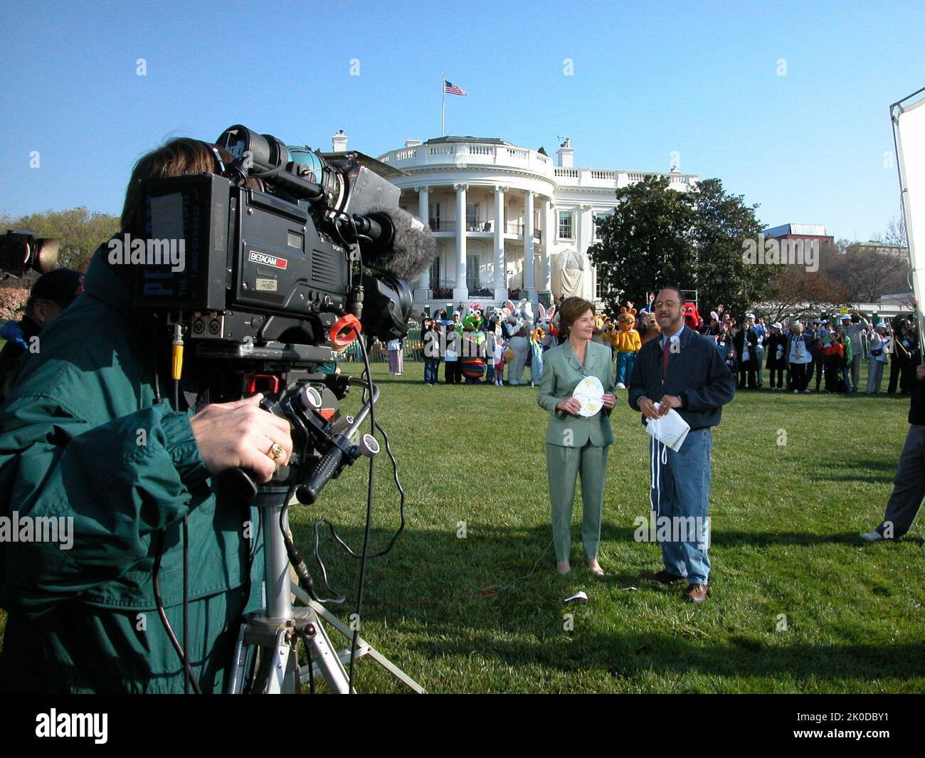 Secretary Mel Martinez at White House Easter Egg Roll. Secretary Mel ...