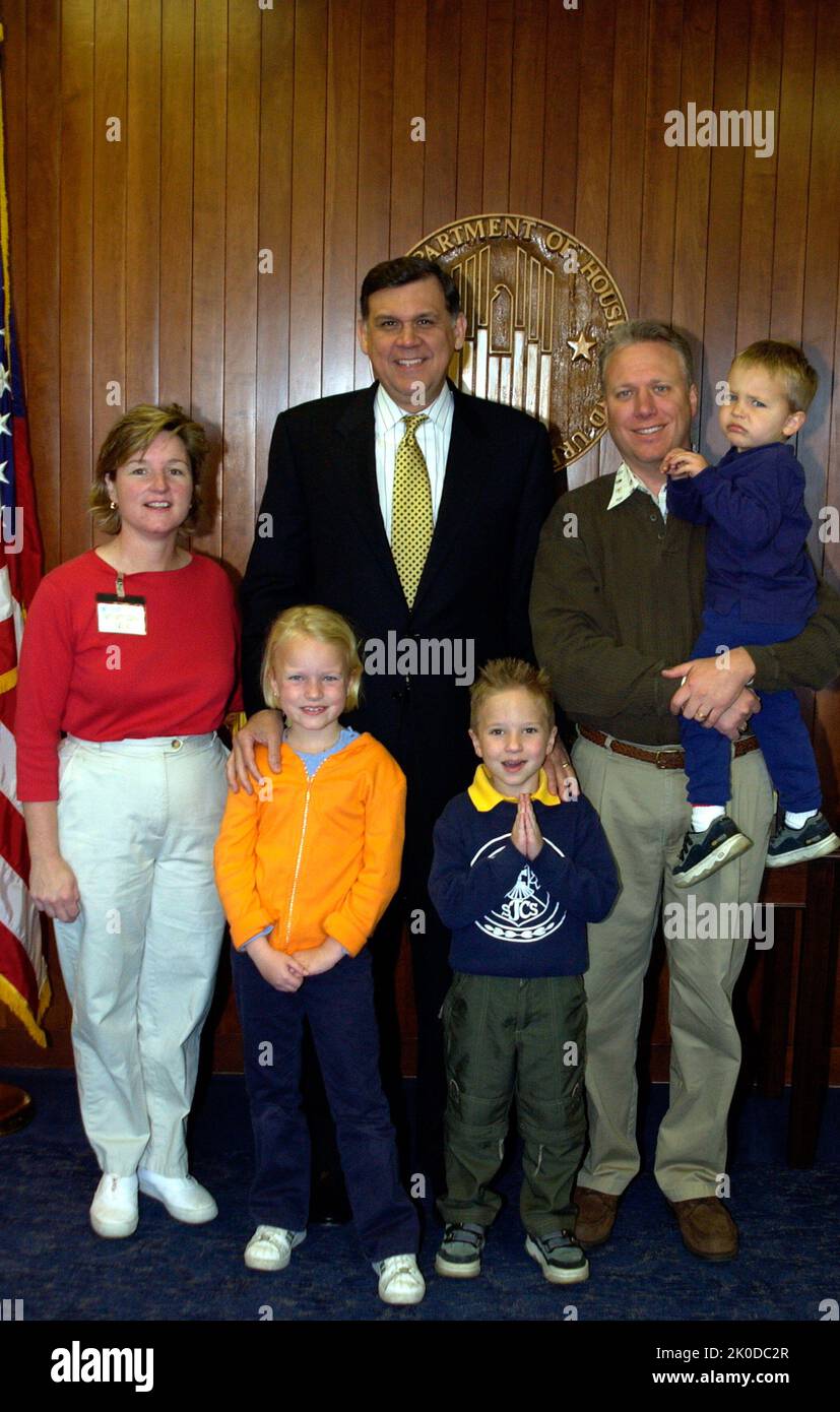 Secretary Mel Martinez with Tre Evers family. Secretary Mel Martinez with Tre Evers family ...