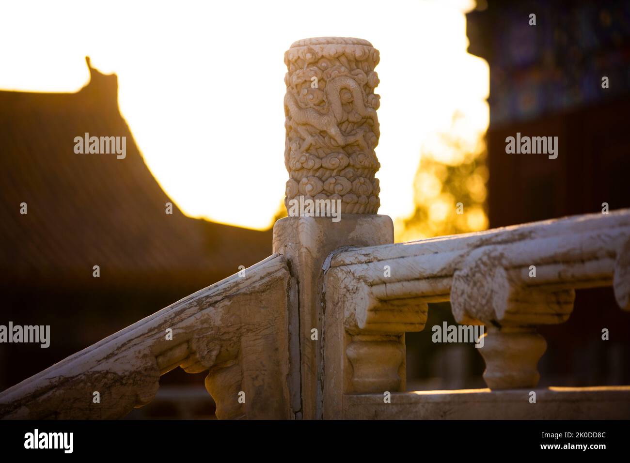 Dragon railing hi-res stock photography and images - Alamy