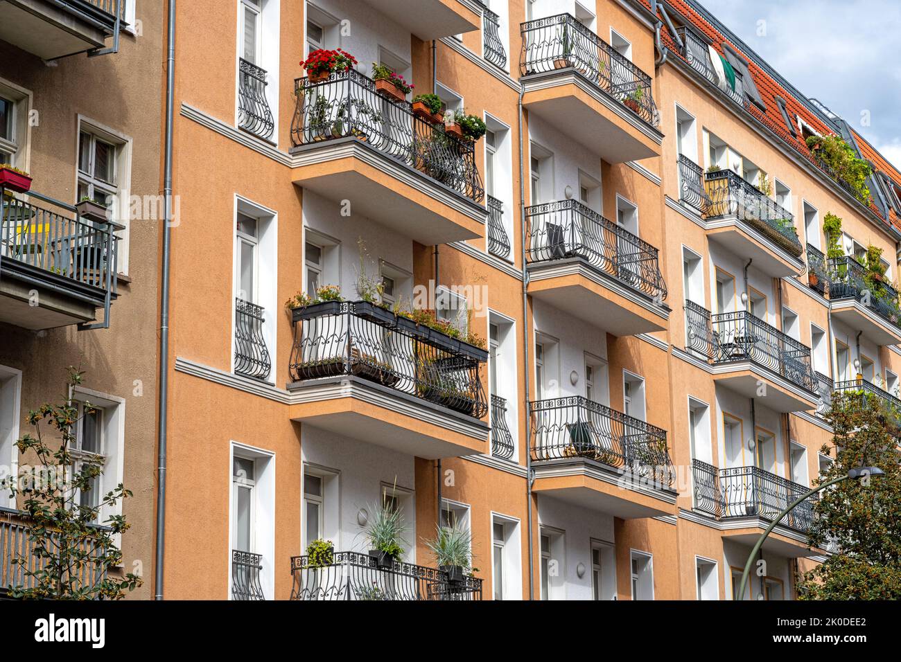 Renovated historic buildings hi-res stock photography and images - Alamy