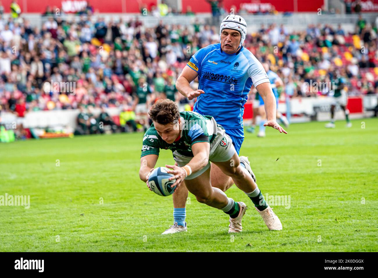 LONDON, UNITED KINGDOM. 10th, Sep 2022. Henry Arundell of London Irish ...