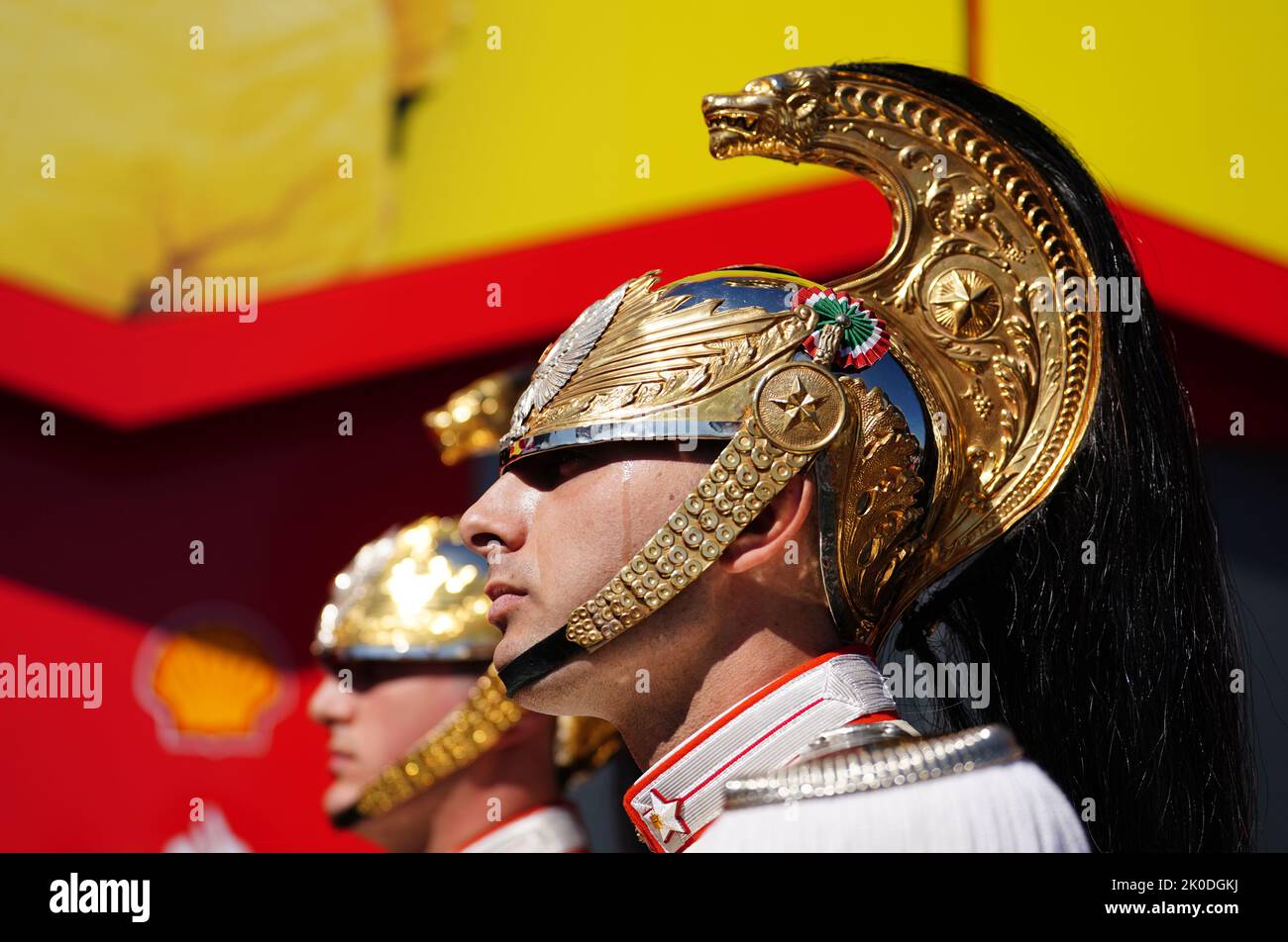 Corazziere guards, members of the Italian Cuirassiers' Regiment are ...
