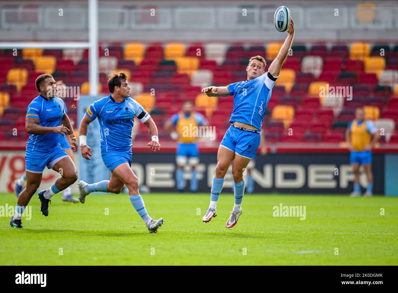 LONDON, UNITED KINGDOM. 10th, Sep 2022. Billy Searle of Worcester ...