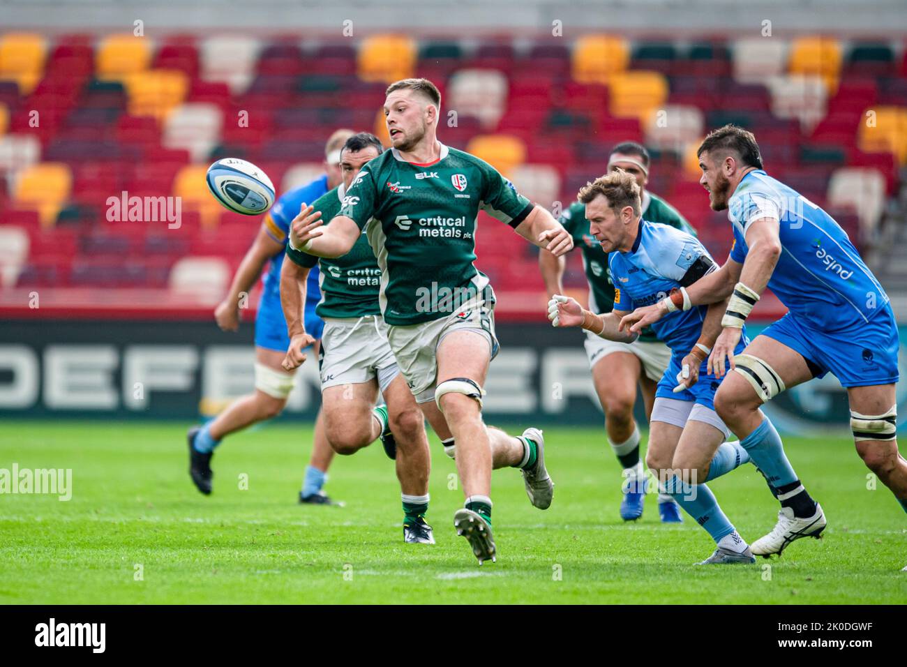 LONDON, UNITED KINGDOM. 10th, Sep 2022. Ben Donnell of London Irish ...