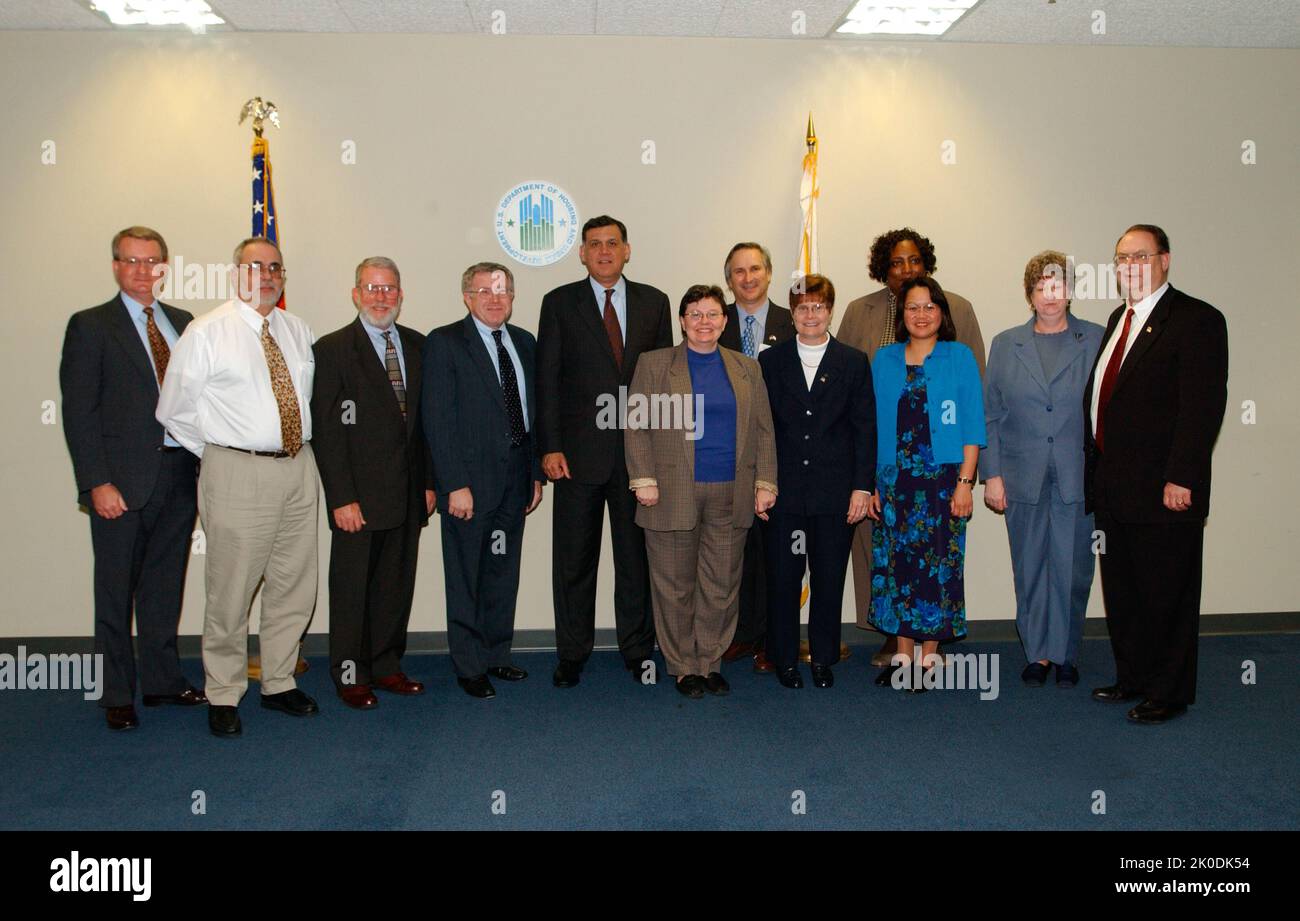 Secretary Mel Martinez, HUD Staff in Jacksonville, Flordia. Secretary ...
