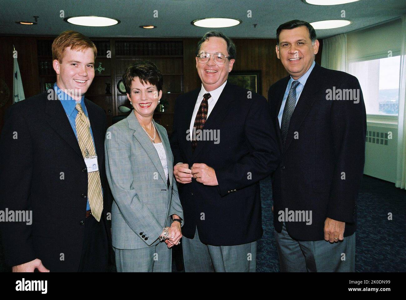 Secretary Mel Martinez with Allen Abney and Family. Secretary Mel ...