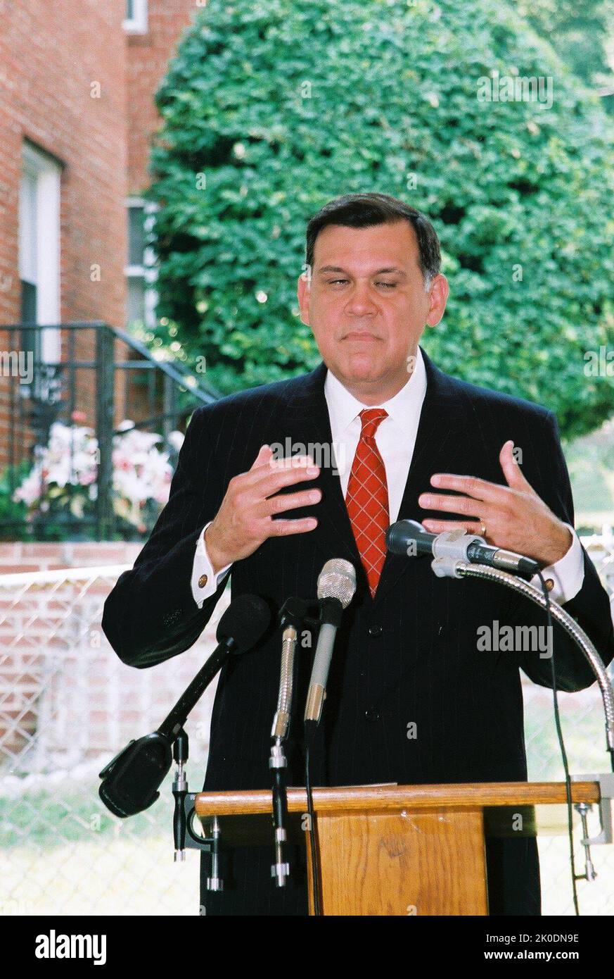 Secretary Mel Martinez at HUD-Church Association for Community Services ...