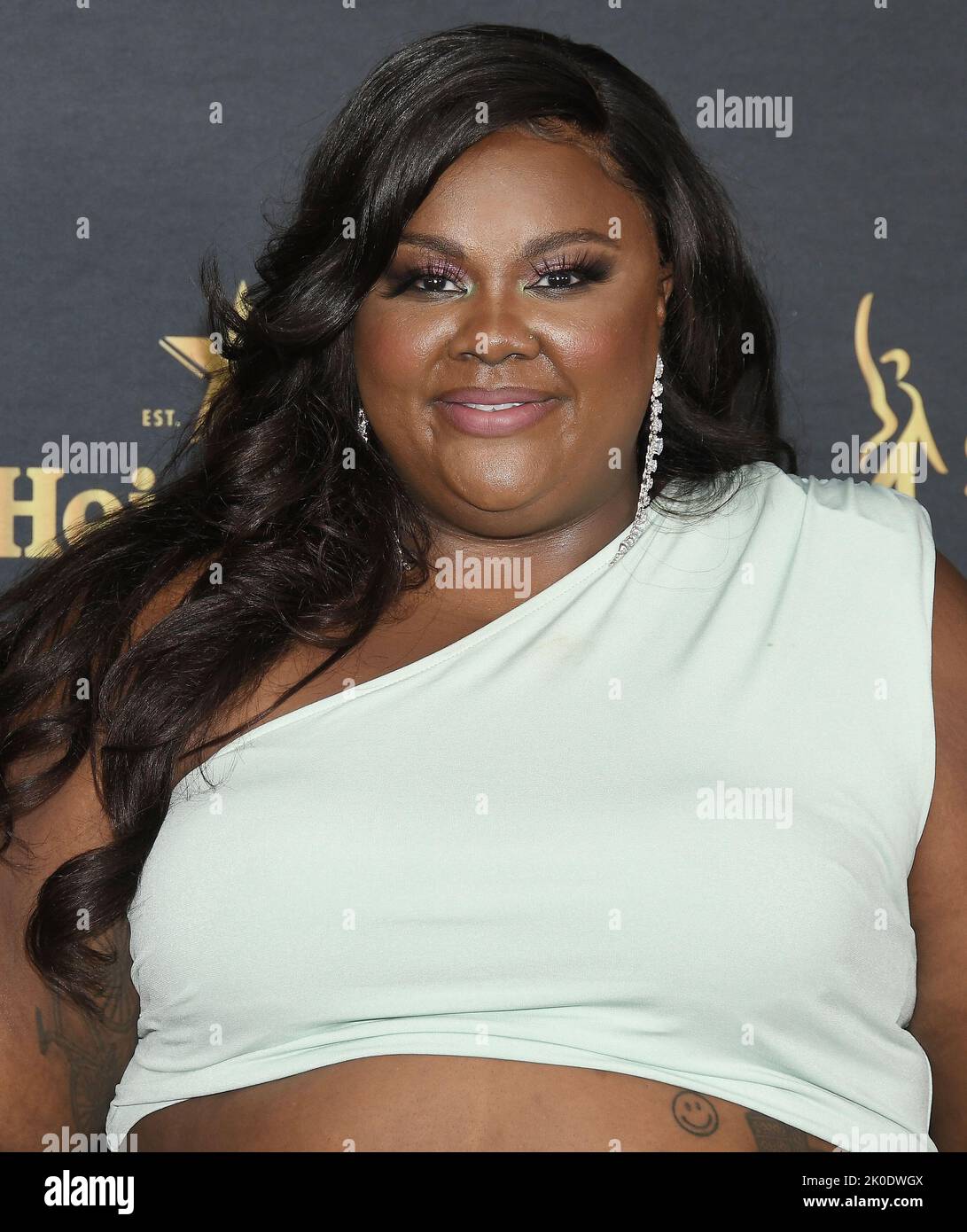 Nicole byer emmy hi-res stock photography and images - Alamy