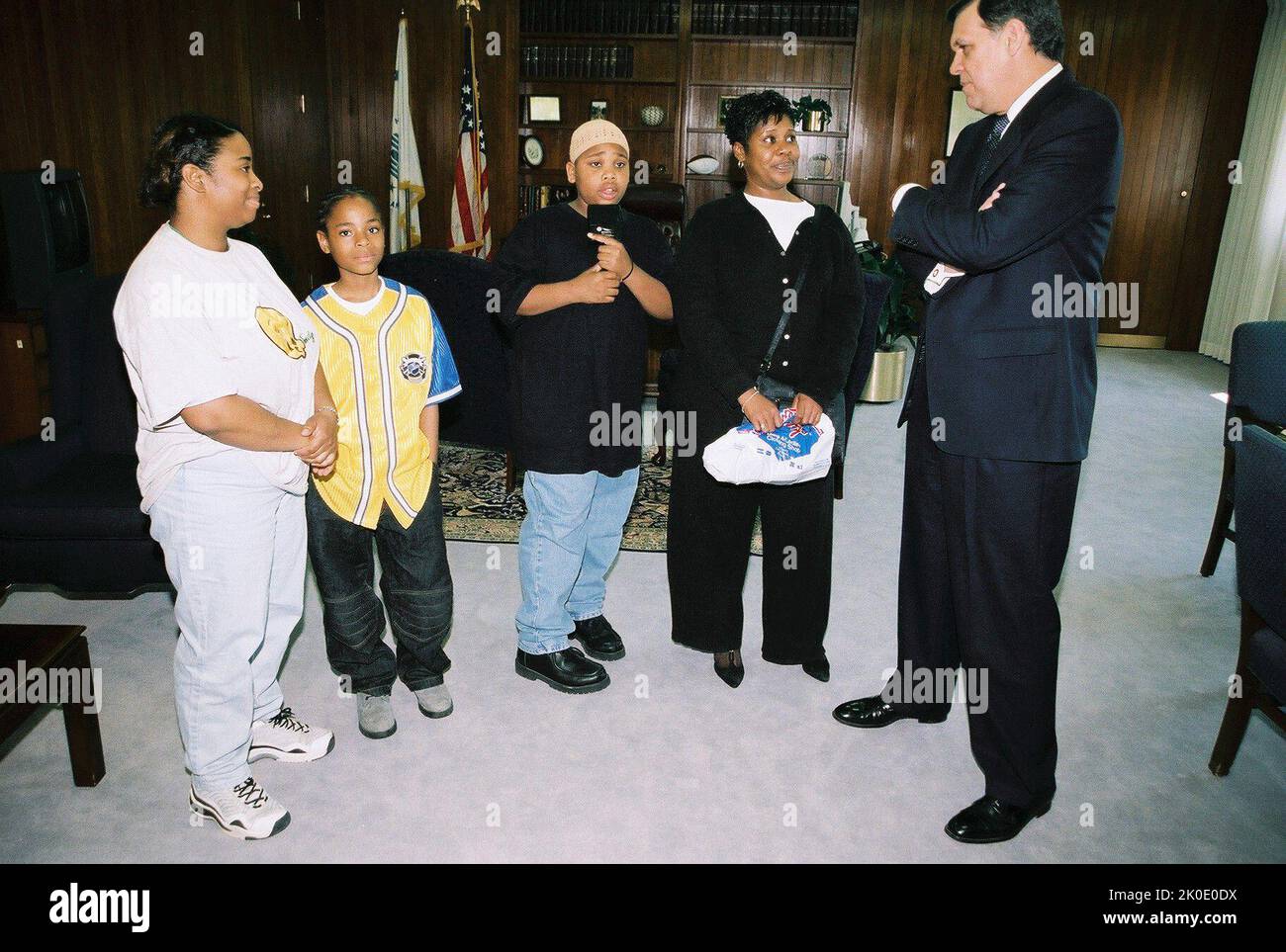 Secretary Mel Martinez with Maryland Families Soon to Become Homeowners ...