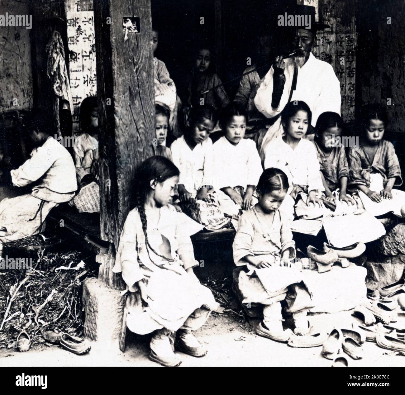 Street poor 19th century hi-res stock photography and images - Alamy