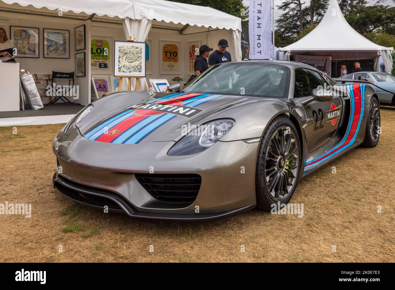 2015 Porsche 918 Spyder plug-in hybrid hypercar on display at the Salon ...