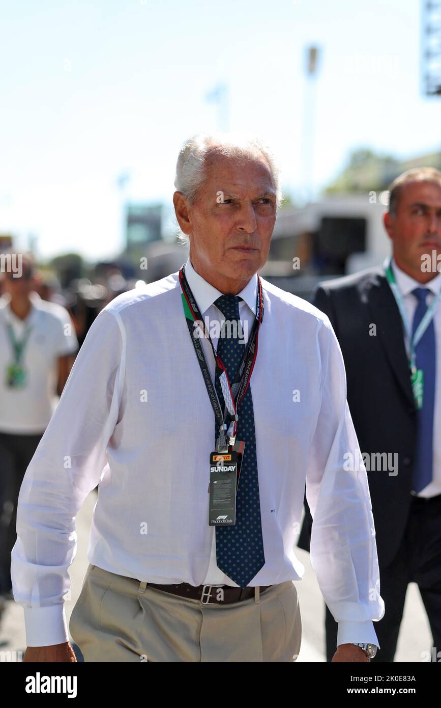 Marco Tronchetti Provera (ITA) Pirelli Chairman on the grid. 11.09.2022 ...