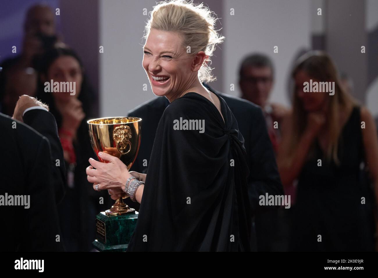 Cate Blanchett poses with the Coppa Volpi for Best Actress for "Tar ...