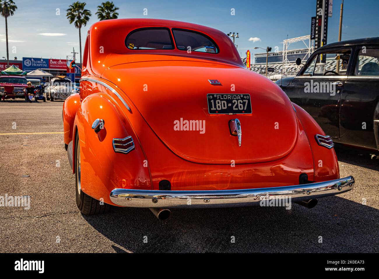 1940 vintage car rear view hi-res stock photography and images - Alamy