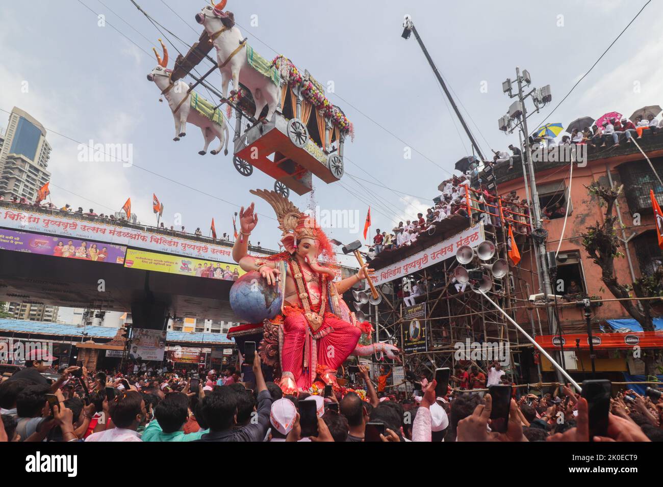 Lalbaug cha raja hi-res stock photography and images - Alamy