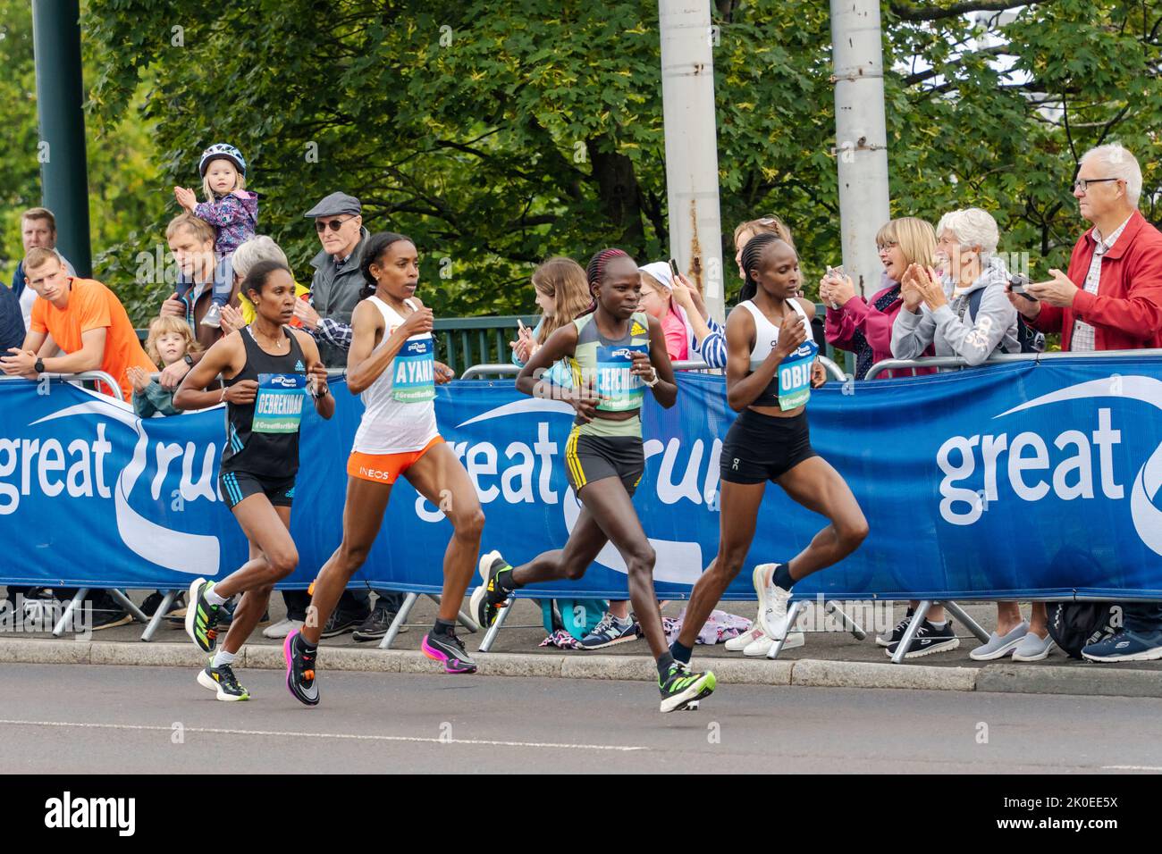 Women great hi-res stock photography and images - Alamy