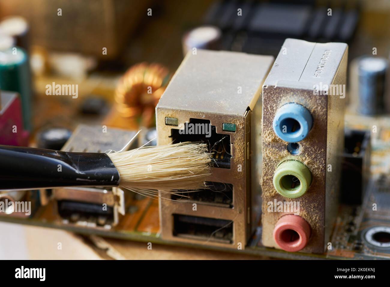 Brush cleaning old motherboard hi-res stock photography and images - Alamy