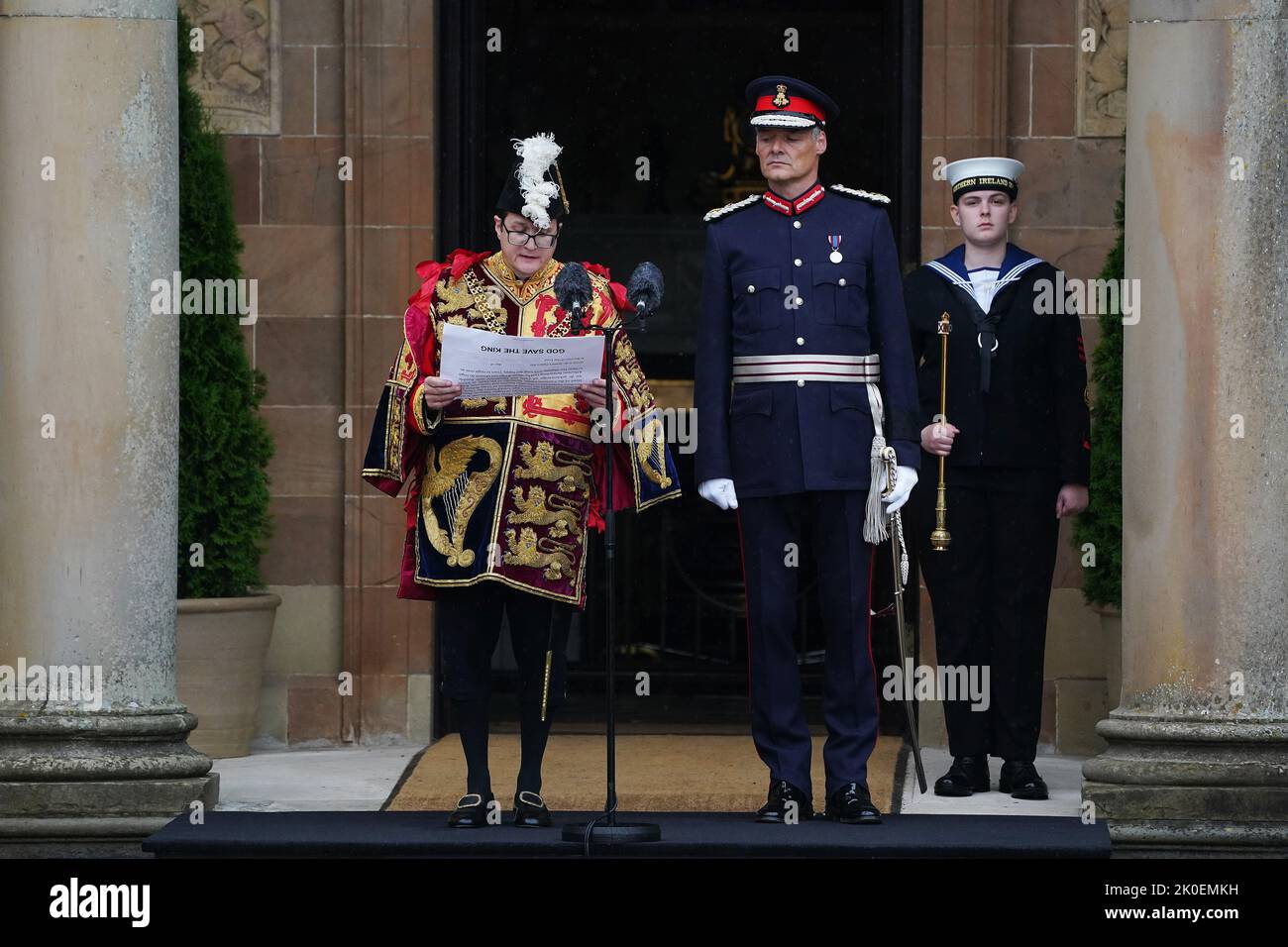 Norroy and Ulster King of Arms Robert Noel (left) during an Accession ...