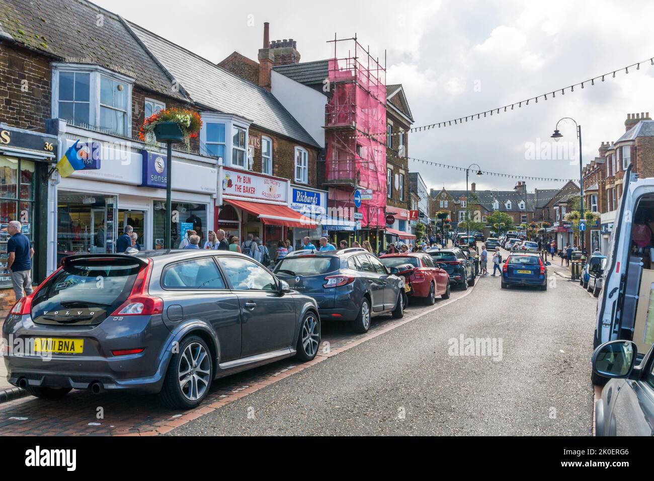 Hunstanton High Street on a busy Saturday morning Stock Photo - Alamy
