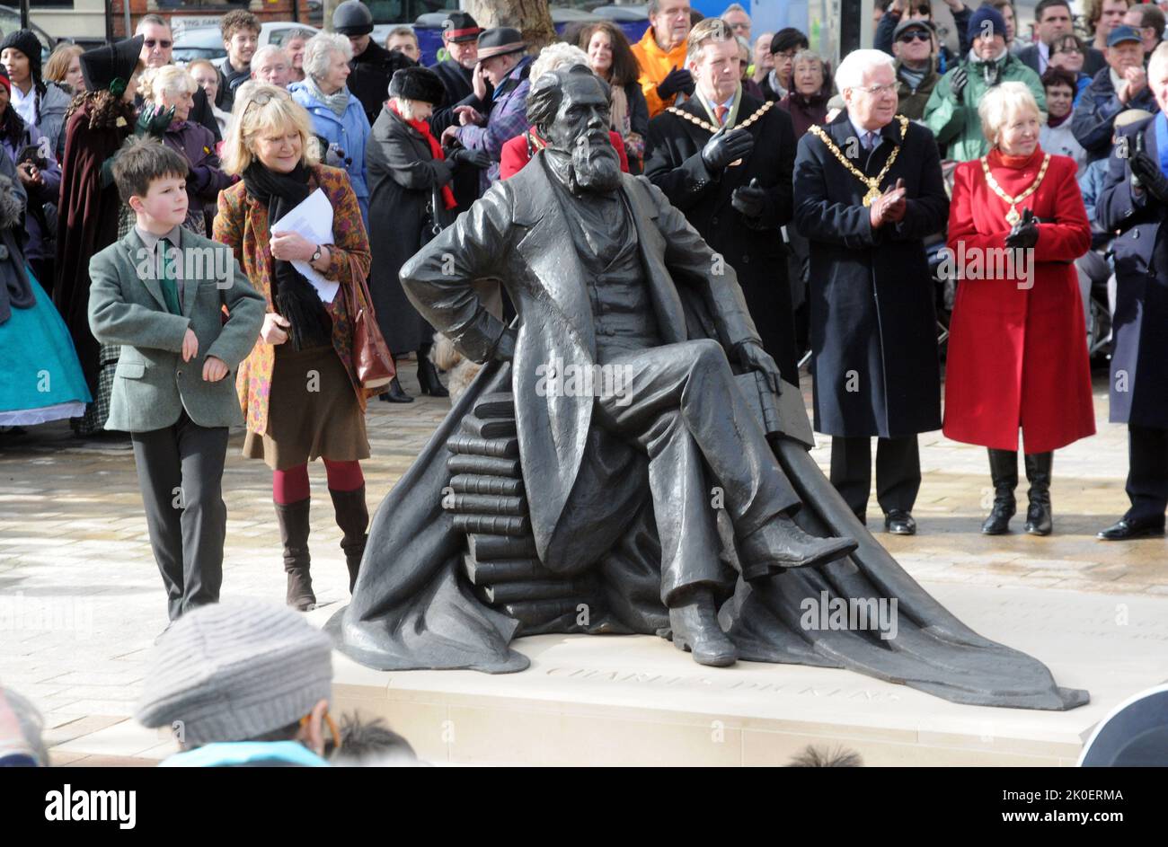 CHARLES DICKENS GREAT GREAT GRANDSON 9 YEAR OLD OLIVER DICKENS WITH THE ...