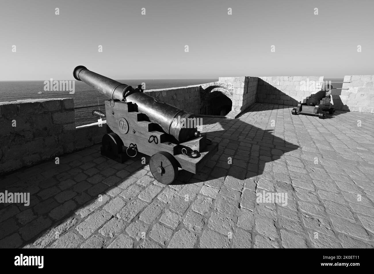 Muzzle loader Black and White Stock Photos & Images - Alamy