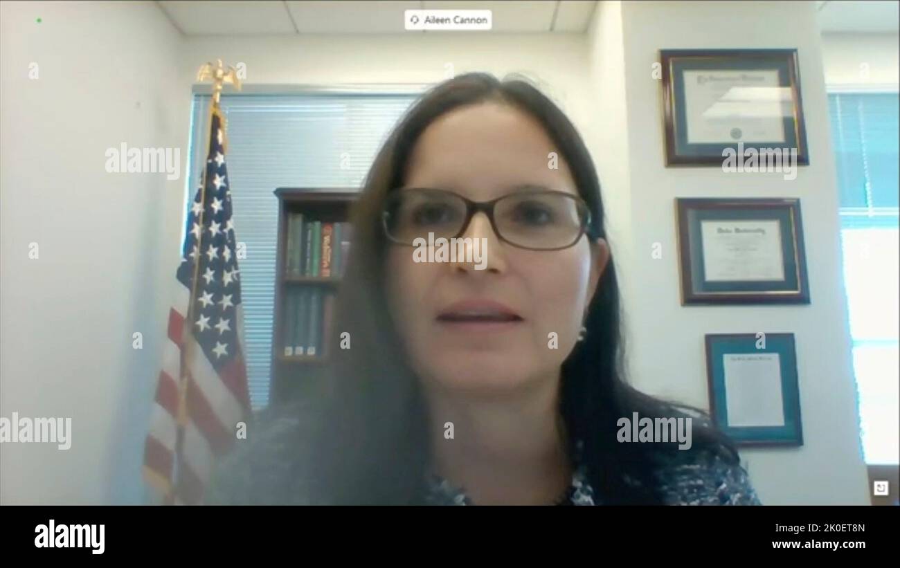 Aileen Randall's Instagram, Twitter & Facebook on IDCrawl