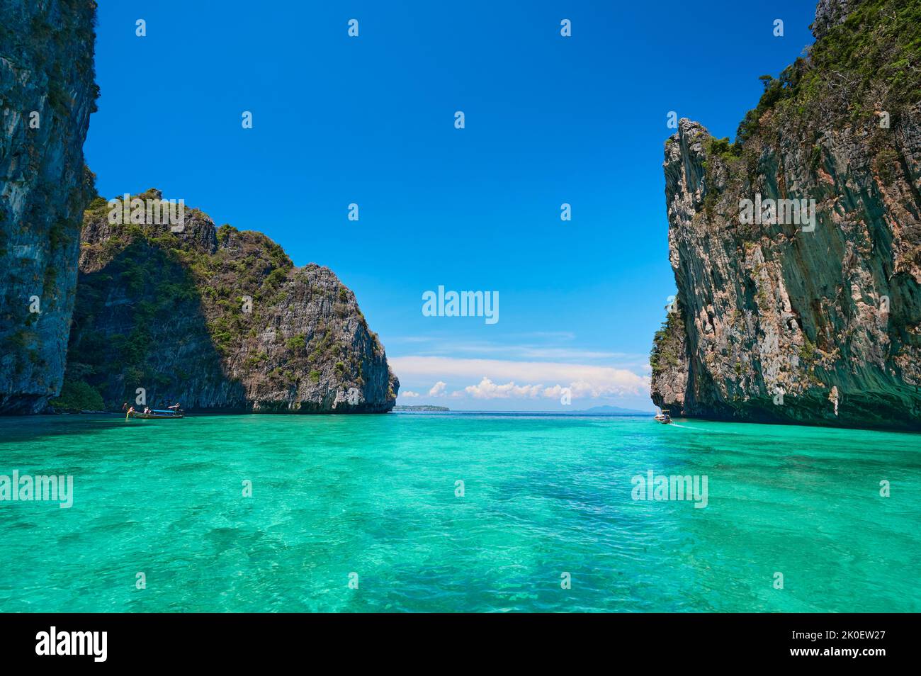 The landscape of Pileh Lagoon, a famous tourist spot in Phi Phi Islands ...