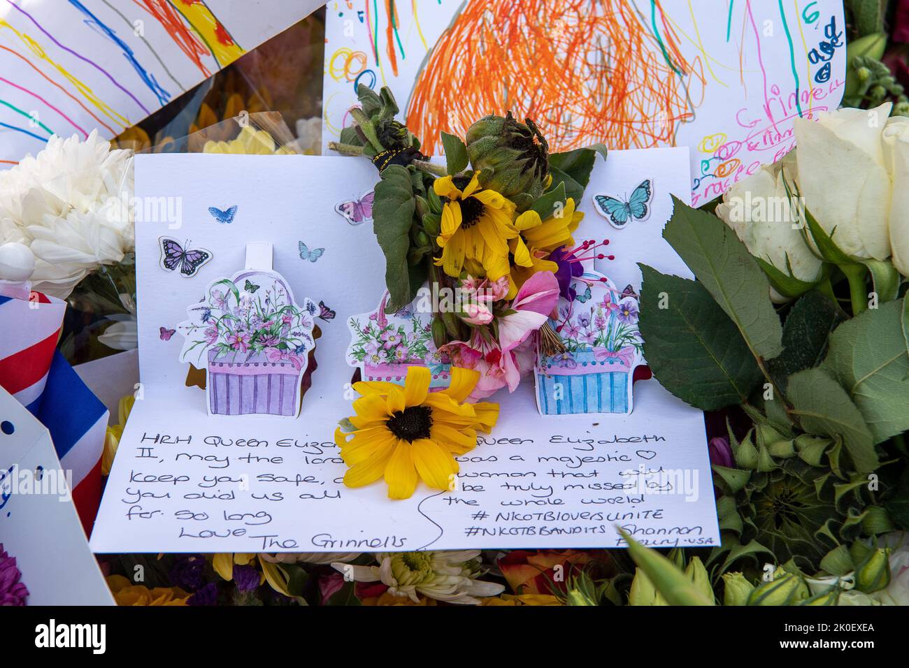 Windsor, Berkshire, UK. 11st September, 2022. Thousands of people came into the town of Windsor ...