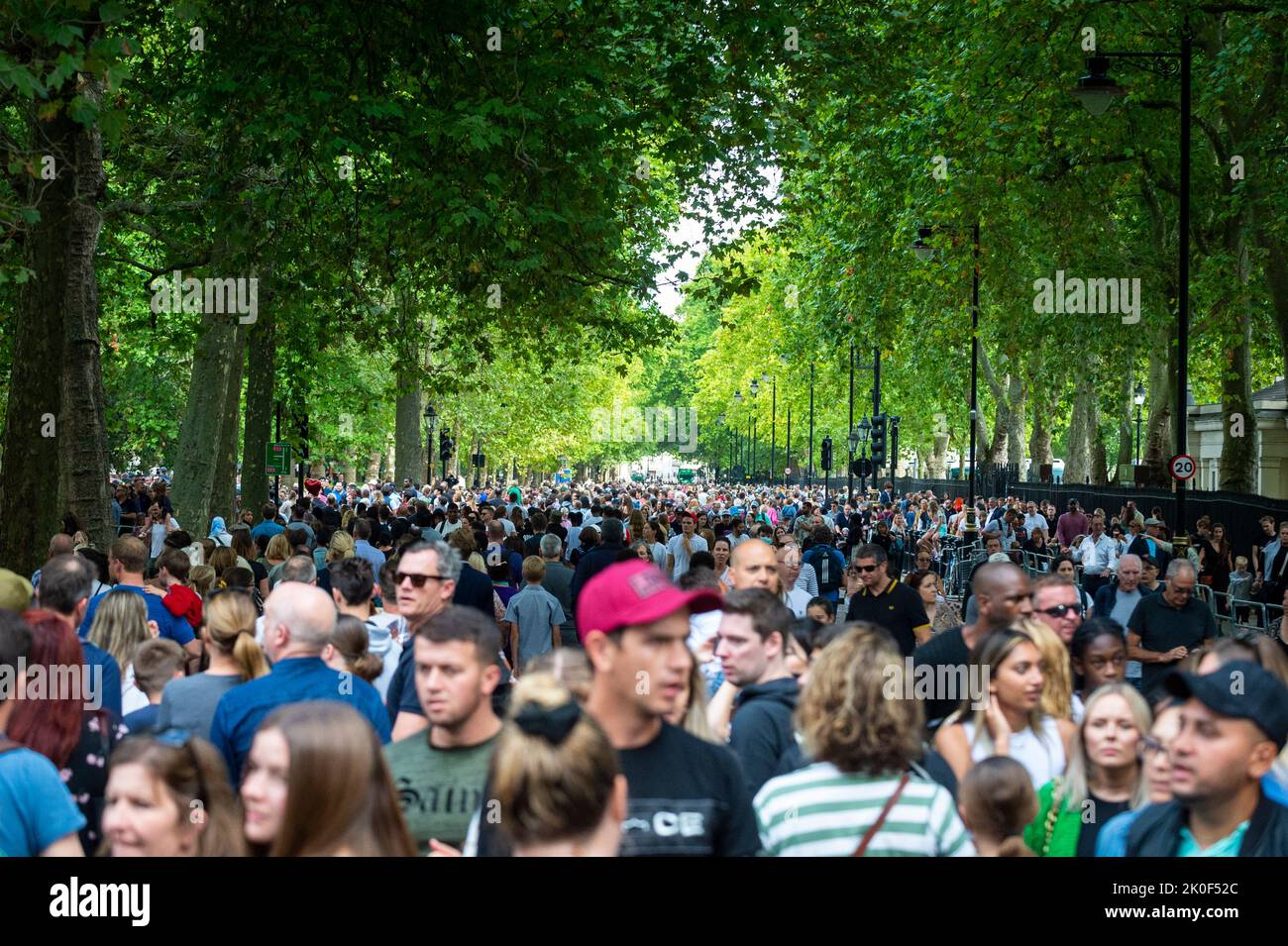 London, UK. 11 September 2022. Thousands of people on Birdcage Walk ...