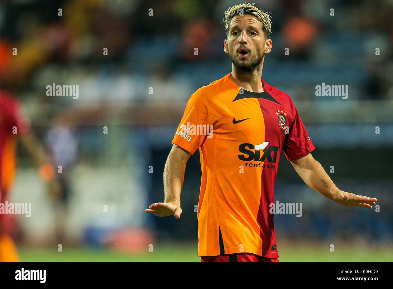 ISTANBUL, TURKIYE - SEPTEMBER 11: Dries Mertens of Galatasaray SK ...