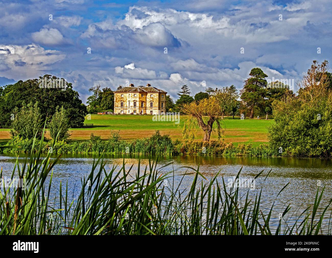 Danson park hi-res stock photography and images - Alamy